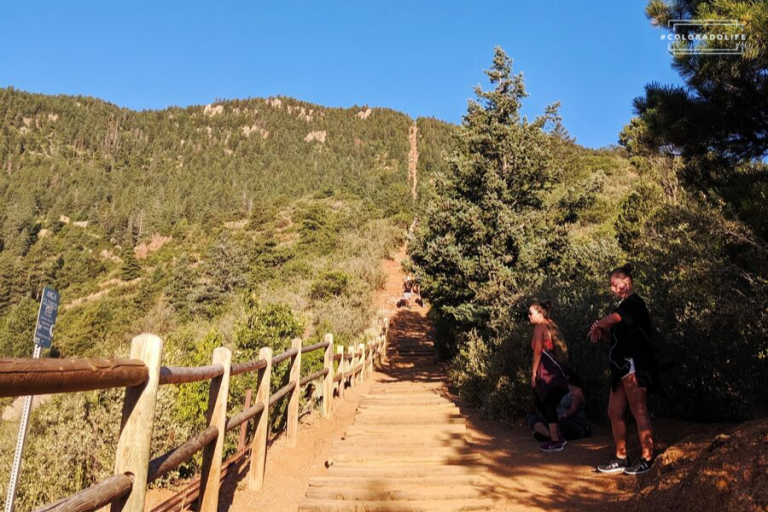 Hiking the Manitou Incline: A Step-by-Step Guide to Climb this Epic Trail