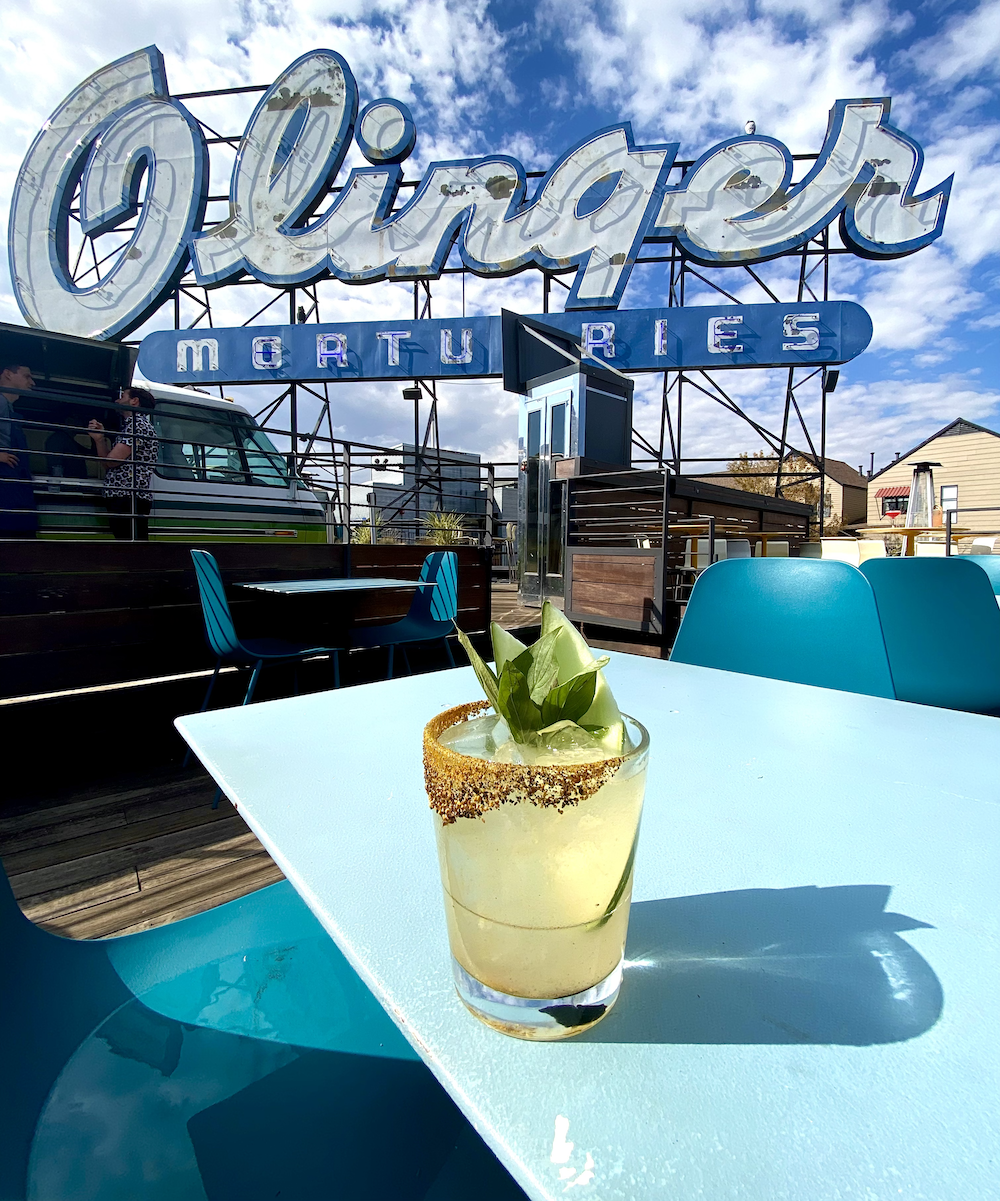 13 Best Denver Cocktail Tours & Hottest Bars for Drinks